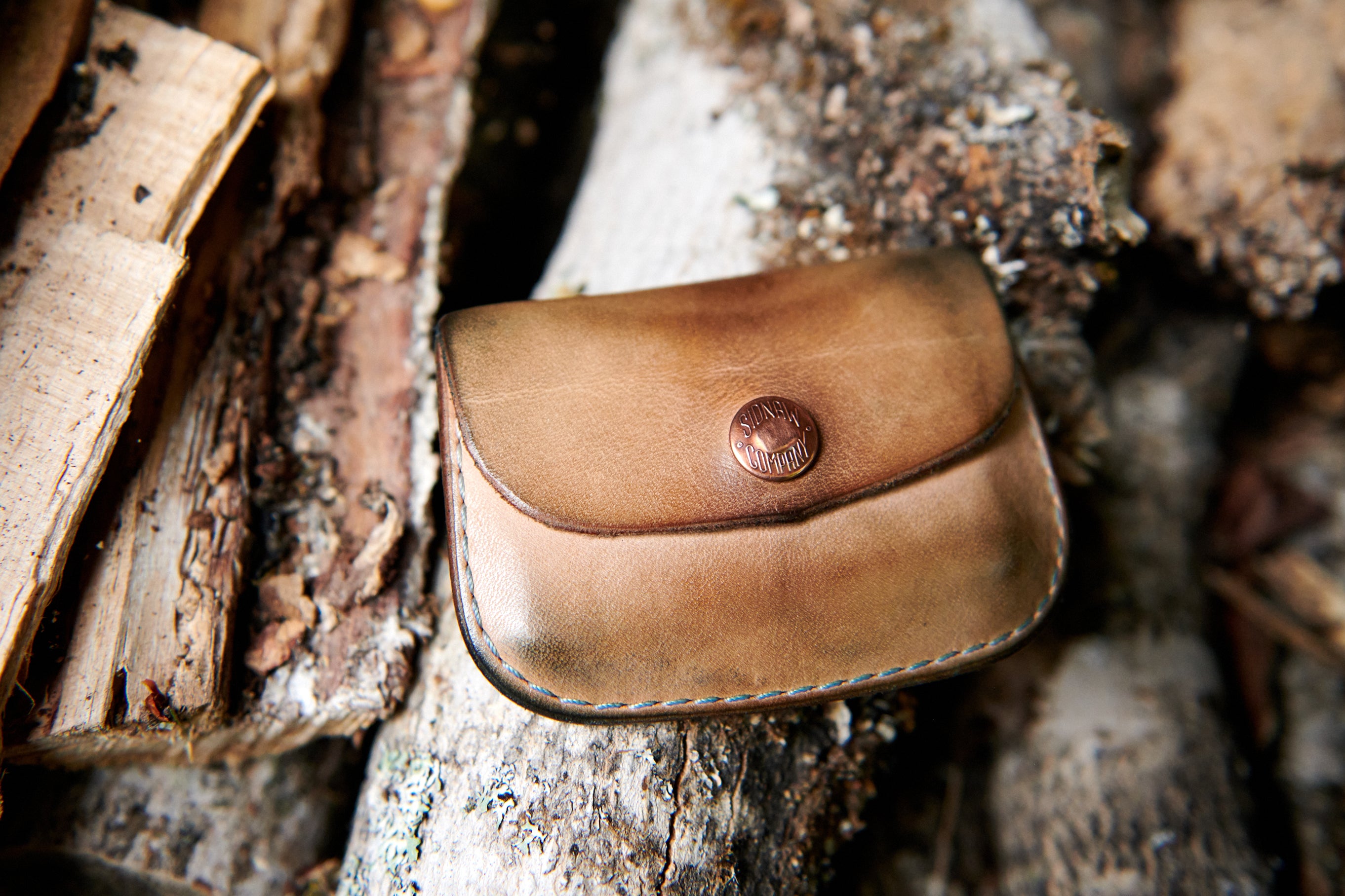 Black Snap Card Wallet - Sidnaw Company